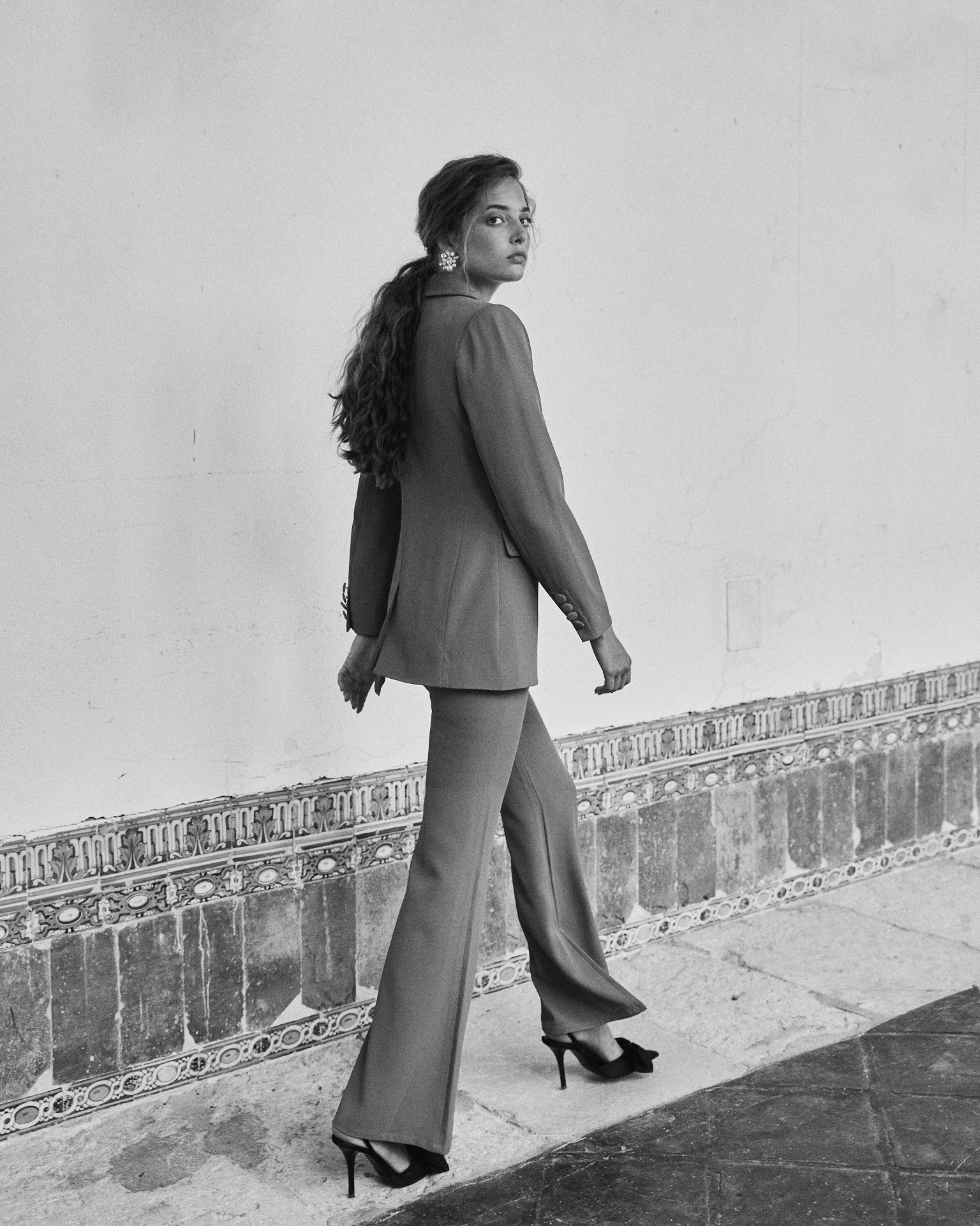 Bruna · Online store for dresses and accessories for guests